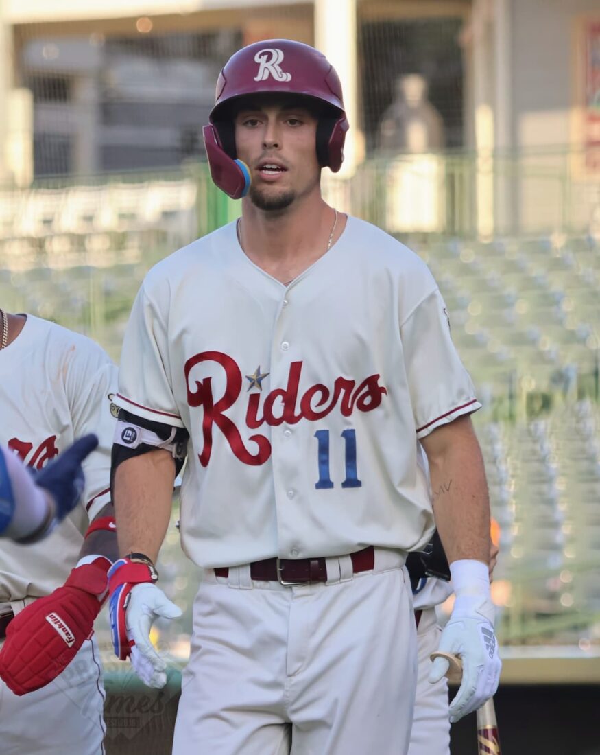 Rangers to promote top prospect, Evan Carter, to Triple-A